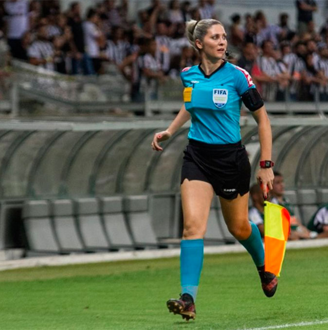 Mundial: las 6 mujeres que harán historia en Qatar – Pirámide Invertida