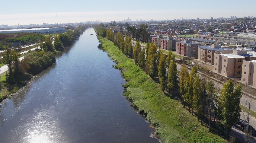 Abren las puertas para una visita a la mega obra del río Matanza ...