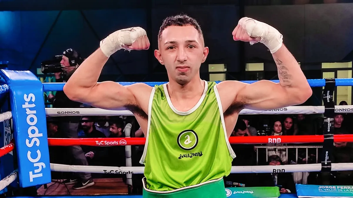 Maximiliano Maidana retuvo el título con una contundente victoria sobre Sebastián Castillo ...