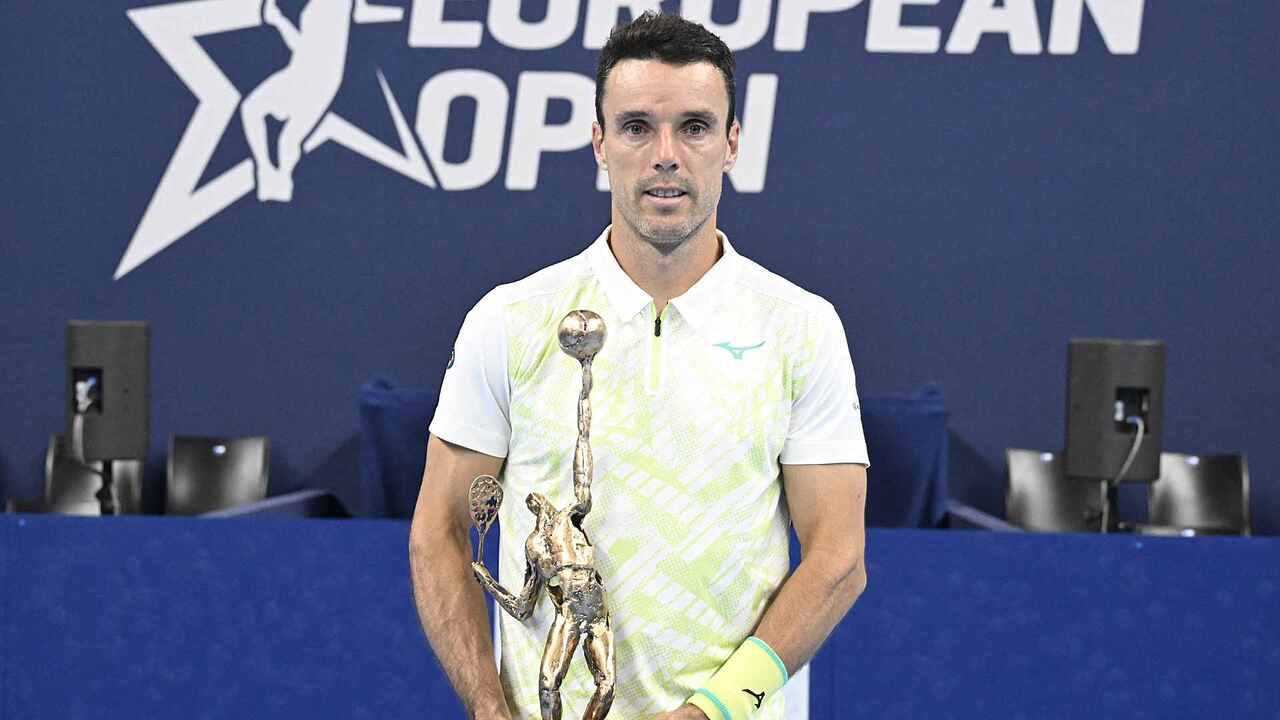 Roberto Bautista Agut se coronó campeón en Amberes – Pirámide Invertida