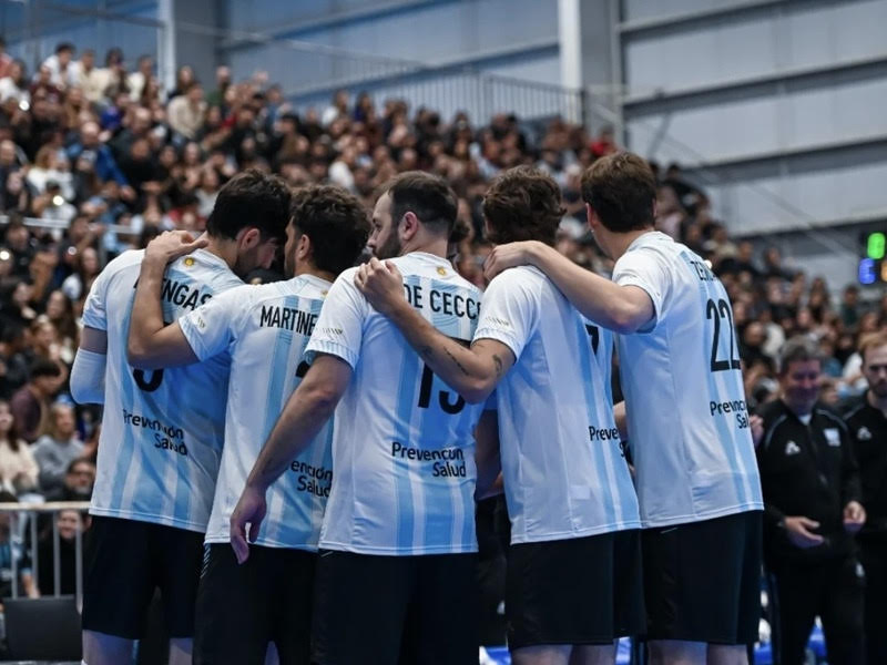 Vóleibol: comienzo positivo para Horacio Dileo al mando de la selección ...